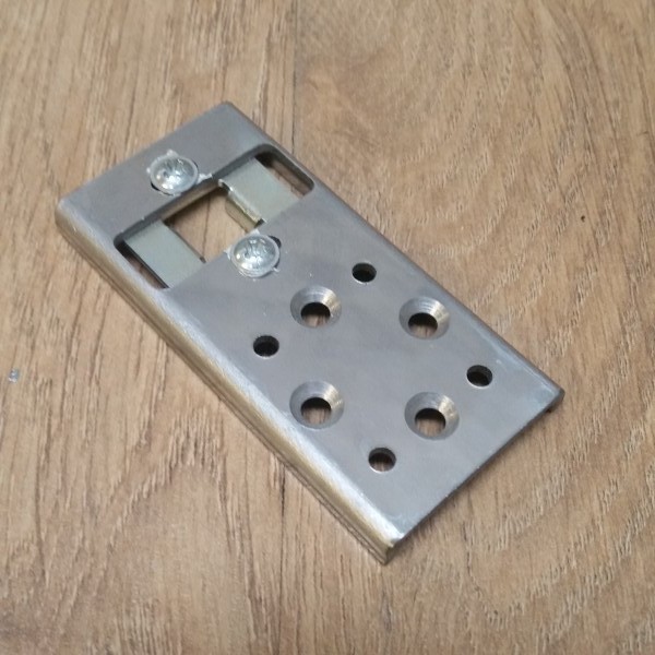 SBK15 G2000 SHOOTBOLT KEEP (SBK15) – King Solutions – UK Door Locks