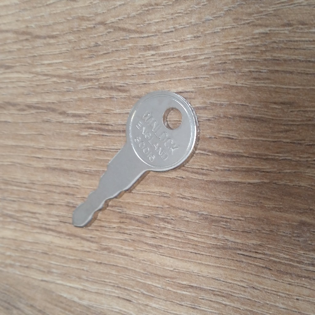 Winlock 80016 Key (WKEY24) – King Solutions – UK Door Locks