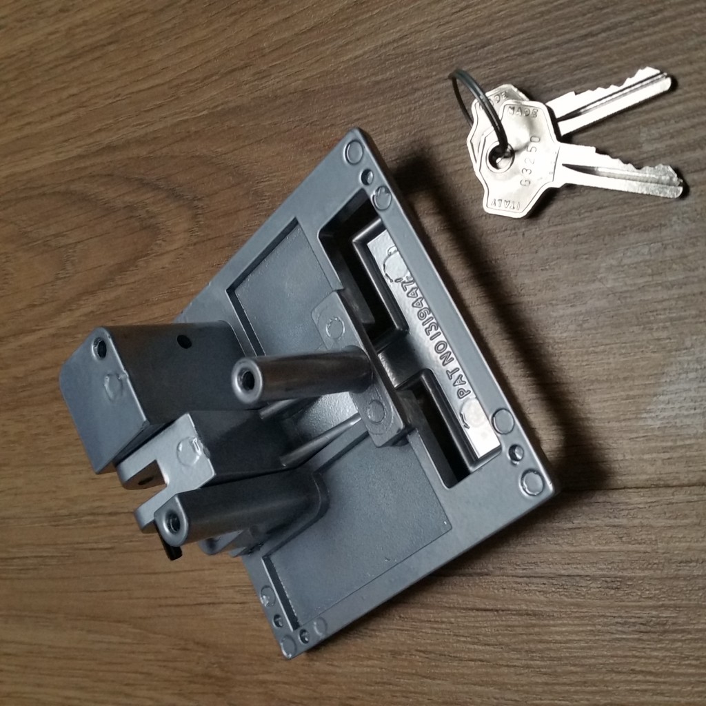 Flush Lock (GDH616) – King Solutions – UK Door Locks