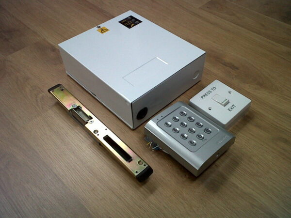 16.**ELECTRIC STRIKES & ACCESS CONTROL KITS** - King Solutions - UK ...
