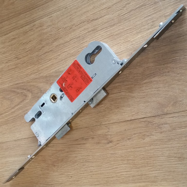 GU 45mm Split Spindle 16mm F/P (ONS2345s) – King Solutions – UK Door Locks