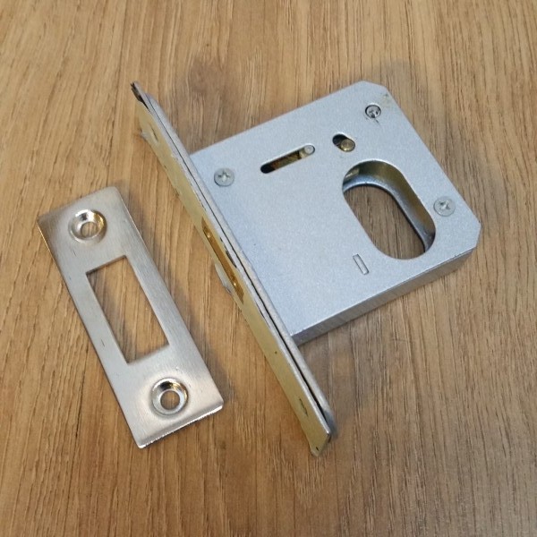 Mortice Oval Deadlock 65mm (Z300b) – King Solutions – UK Door Locks