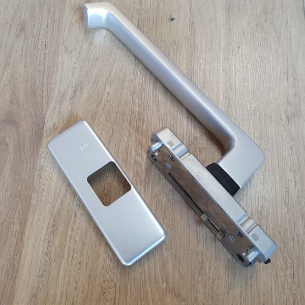 GU Dirigent T&Slide Handle R/H Saa (scts87) - King Solutions - UK Door ...