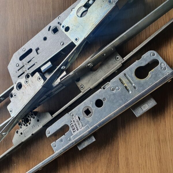 –Multi-Point Locks – King Solutions – UK Door Locks