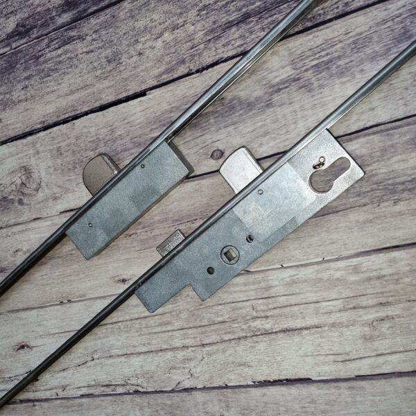 Schuco 211397 Latch 3XDropbolt-Key Wind Up – 22mm U Rail faceplate ...