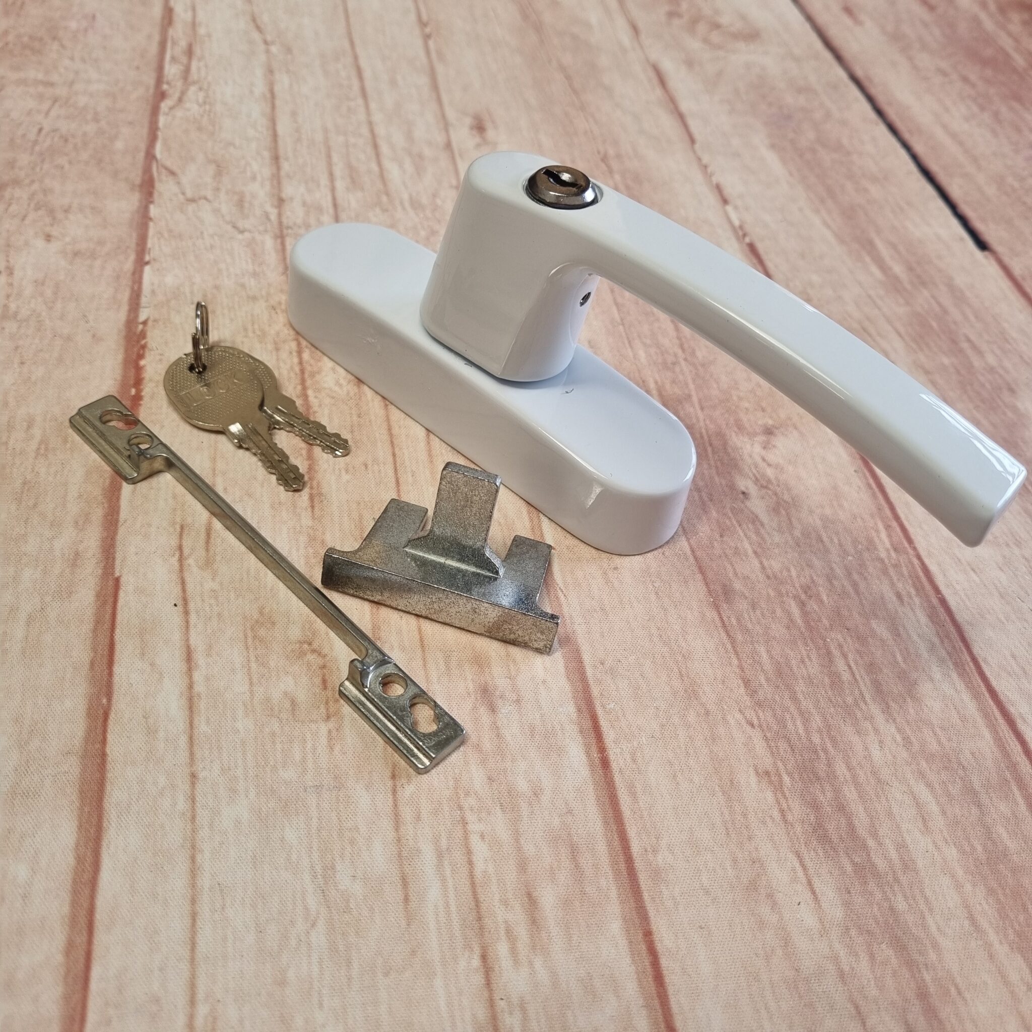 Macanri MULTI – Standard Locking Handle White (c/w Roma/Savio Blade ...