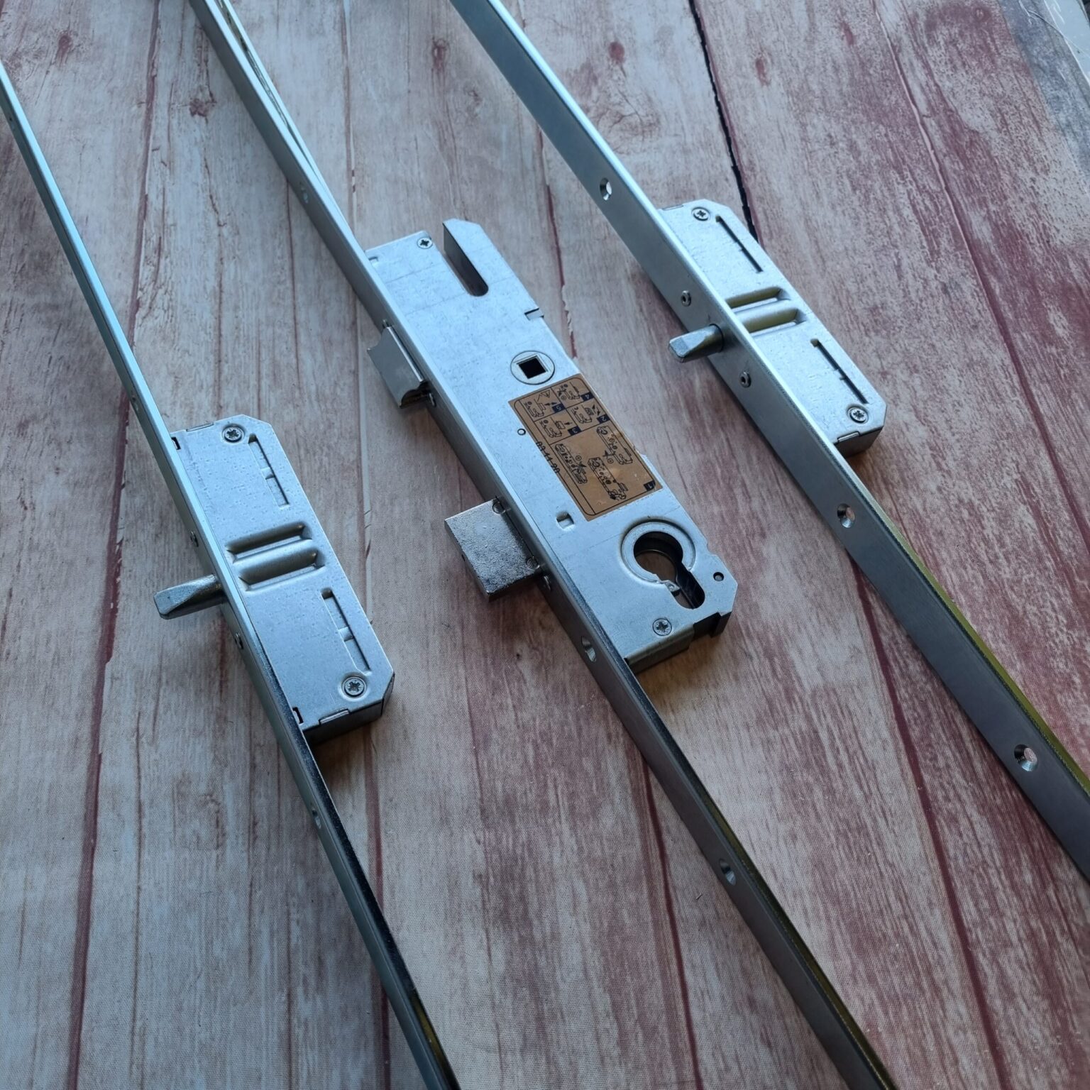 Key Wind Up Options - King Solutions - UK Door Locks