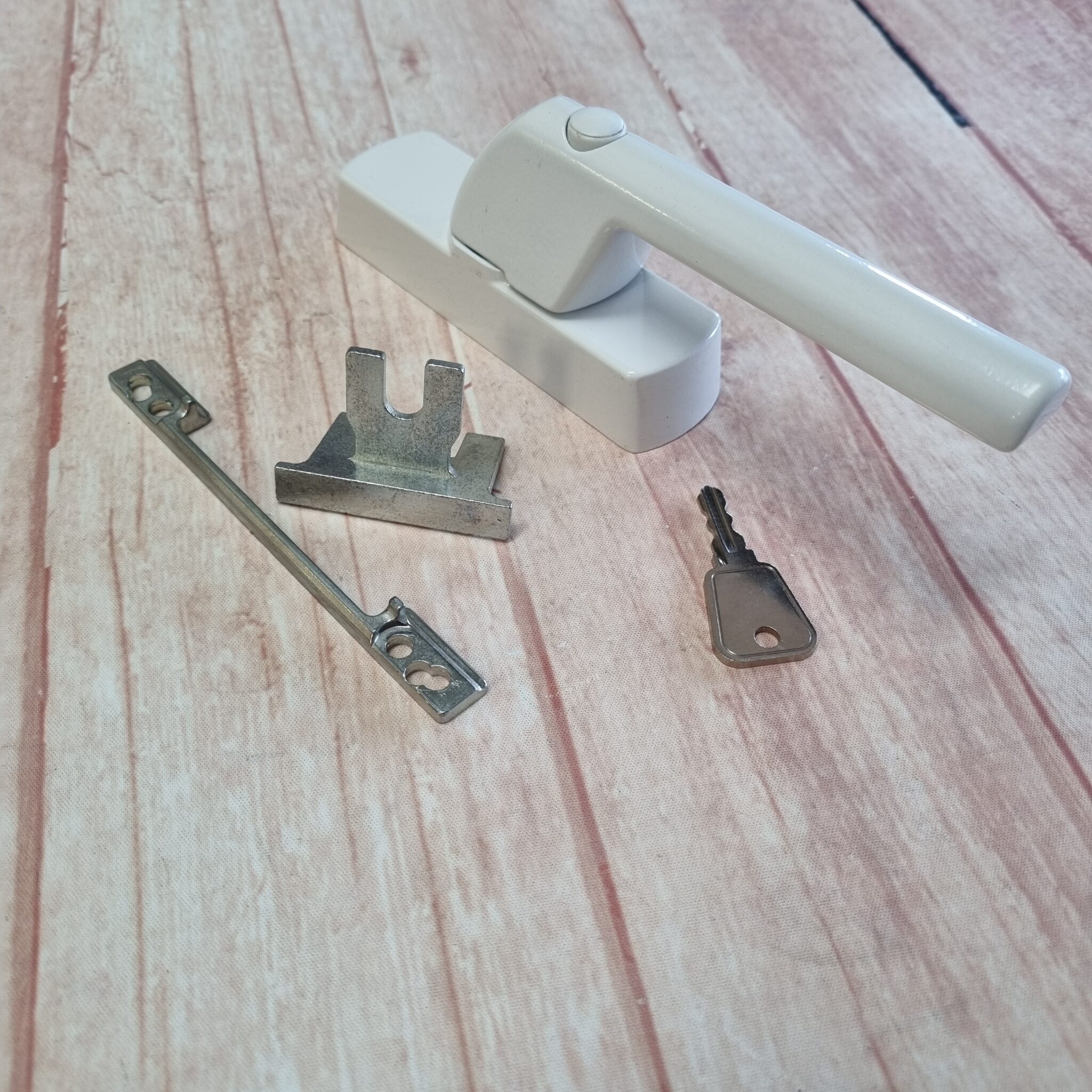 Macanri MULTI – Non Locking Handle White(c/w Fapim Fork) (mactbt734w ...