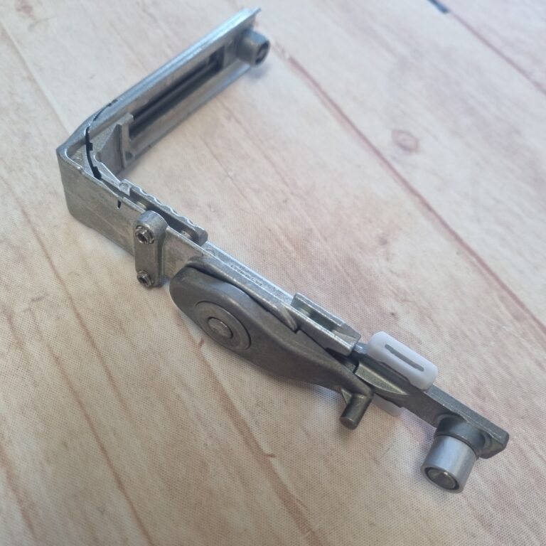 Schuco Top Corner 243027 (stlb13) - King Solutions - UK Door Locks